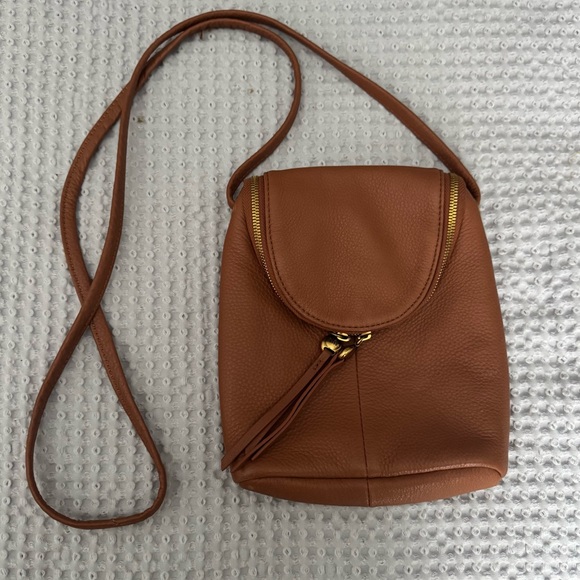 HOBO | Bags | Super Cute Hobo Cross Body Used Twice | Poshmark